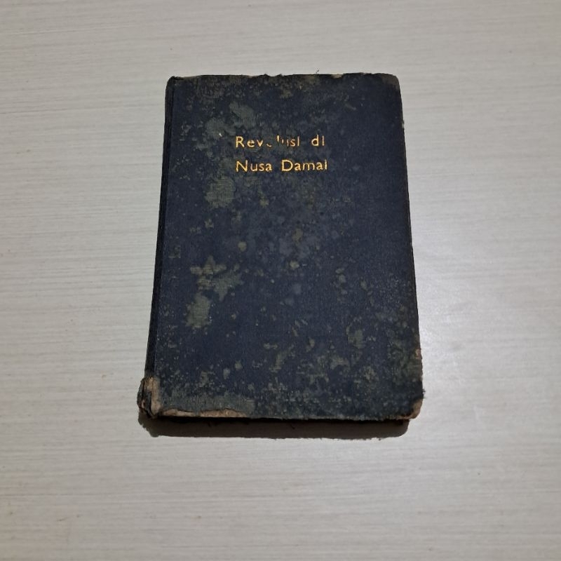 Jual REVOLUSI DI NUSA DAMAI | Shopee Indonesia