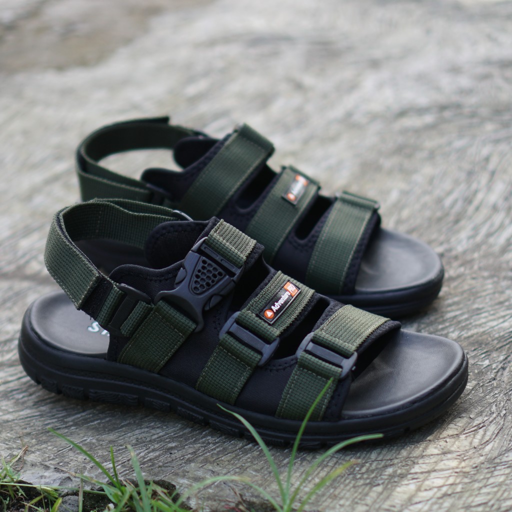 Jual Sandal Selop Pria Kasual | Sendal Gunung Cowok Keren Maksimal ...