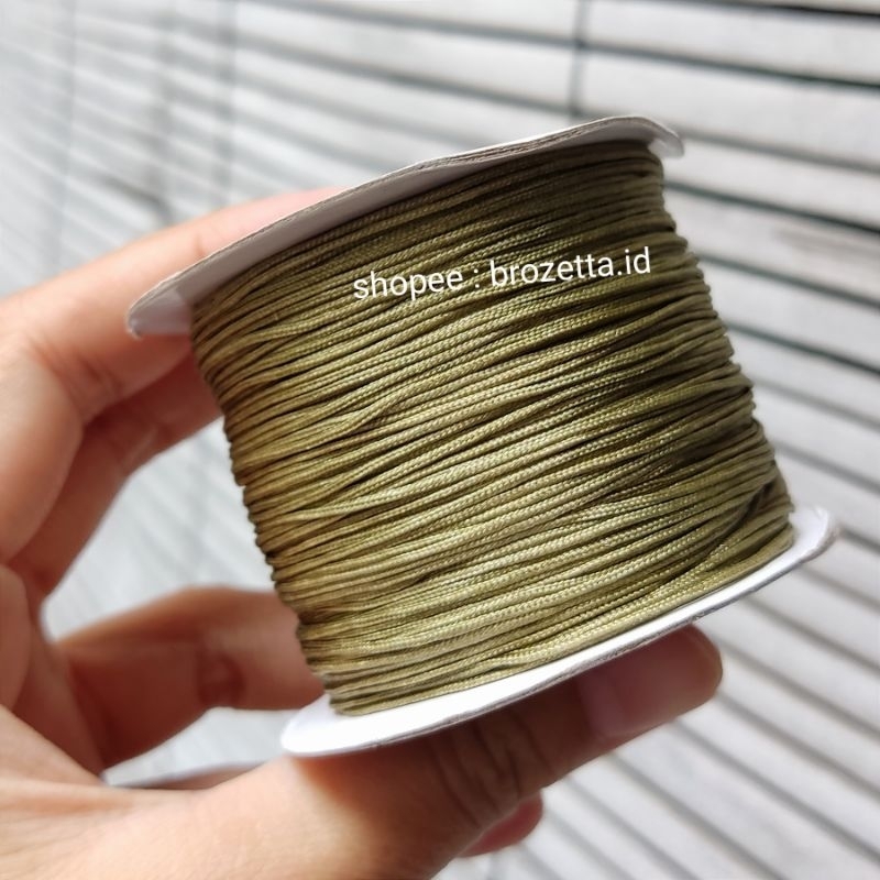 Jual 5 meter tali giok tali gelang import merk jepang jade thread warna ...