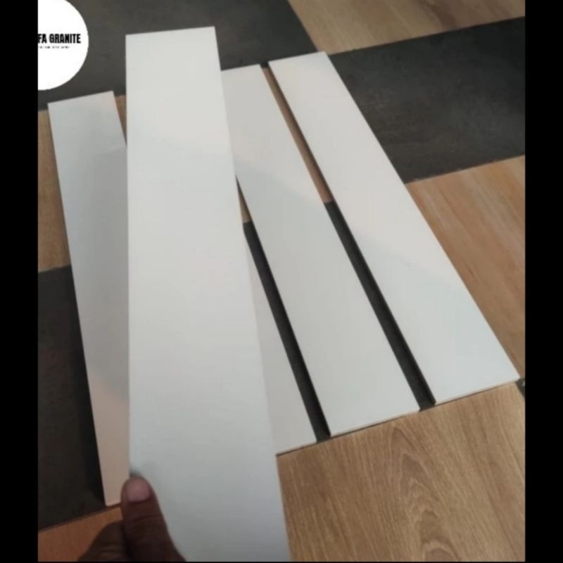 Jual Granit list plint ukuran 10x60 pinggiran keramik putih polos solid ...