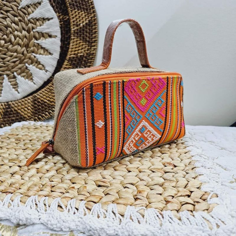 Jual KOSNIK POUCH TENUN NTT, ULOS, SONGKET, POUCH ETNIK, POUCH ...