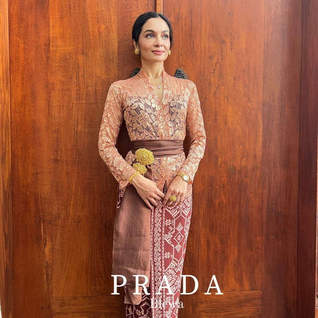 Jual Setelan Kebaya Kartini Lengan Panjang dan Rok Knit Full Stretch ...