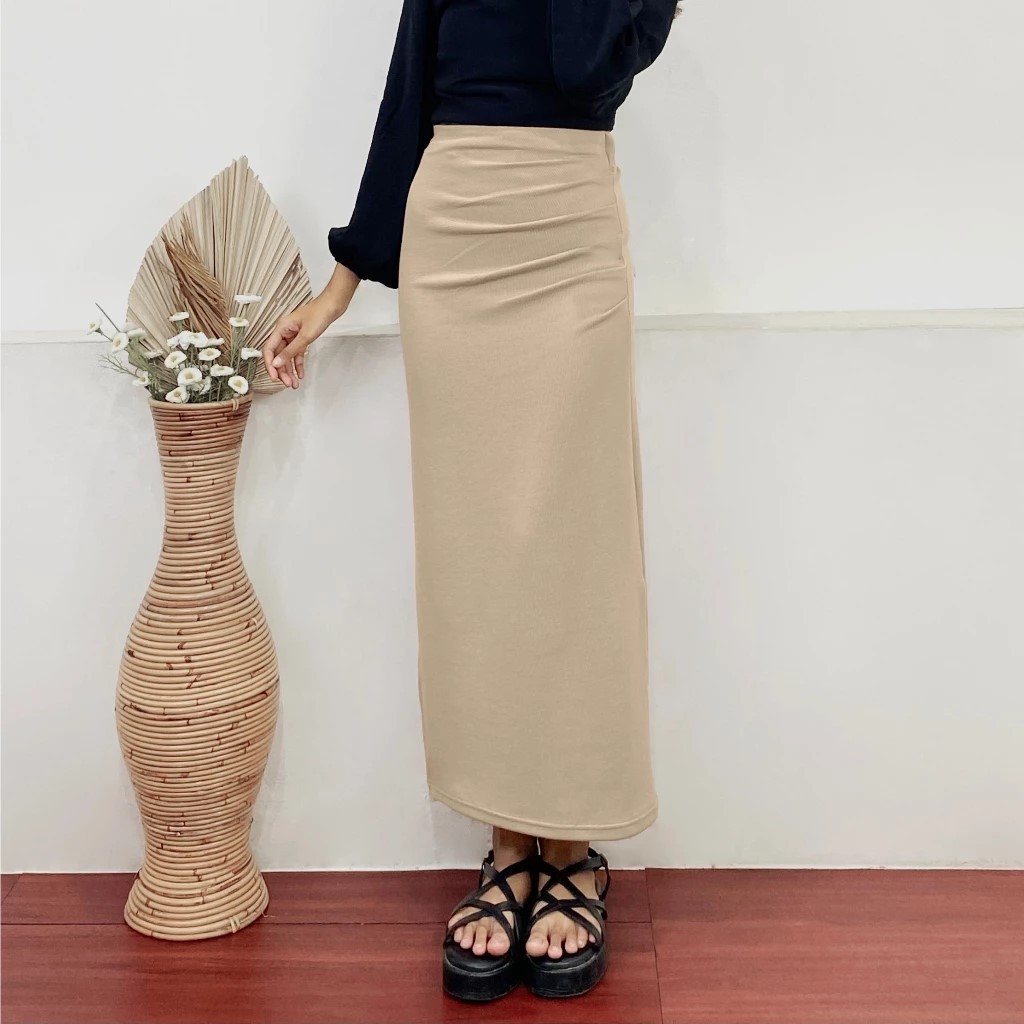 Jual YEON LONG SKIRT / SKIRT ROK KNIT / ROK PANJANG WANITA / | Shopee ...