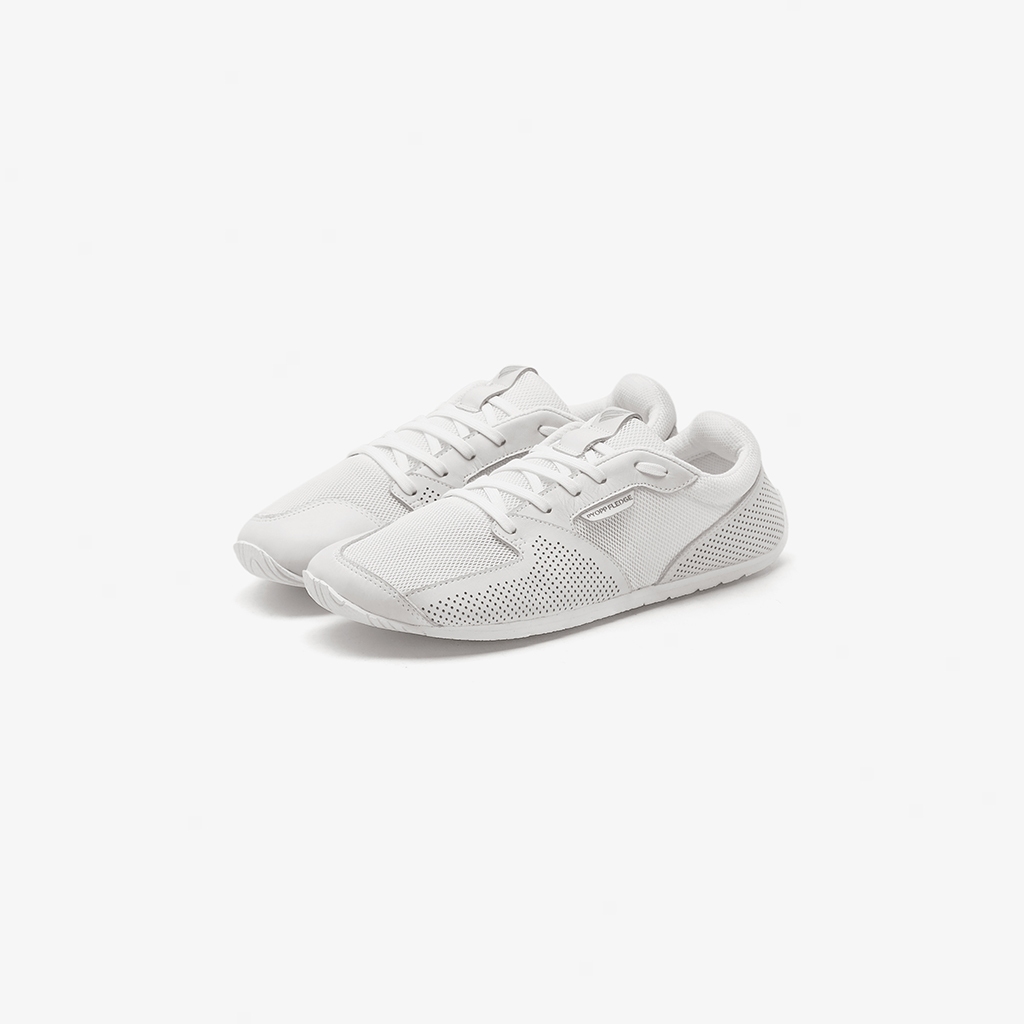 Jual PYOPP FLEDGE - Day 01 Barefoot Sneakers - White On White | Shopee ...