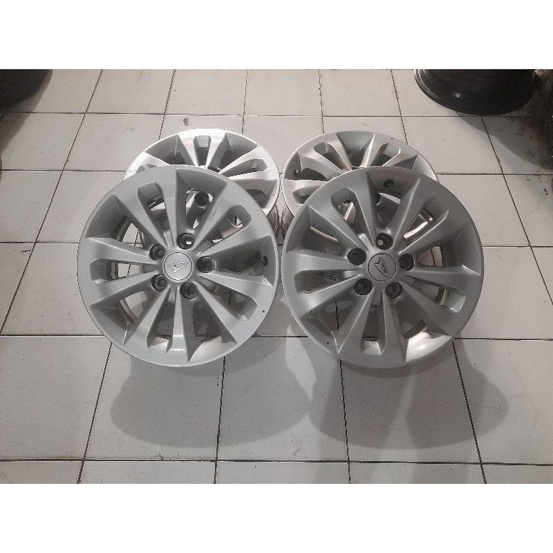 Jual Velg Seken Copotan Mobil Terios Ring 16 Pcd 5X114 Velg Aja | Shopee Indonesia