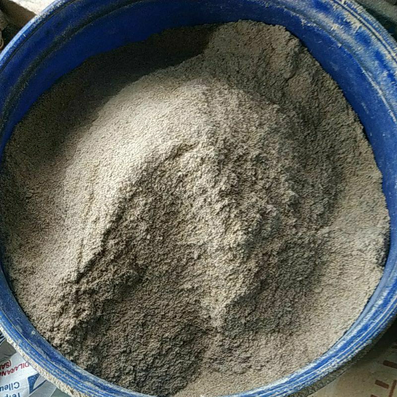 Jual Dedak bekatul halus pakan bebek ayam entog 1 kg | Shopee Indonesia