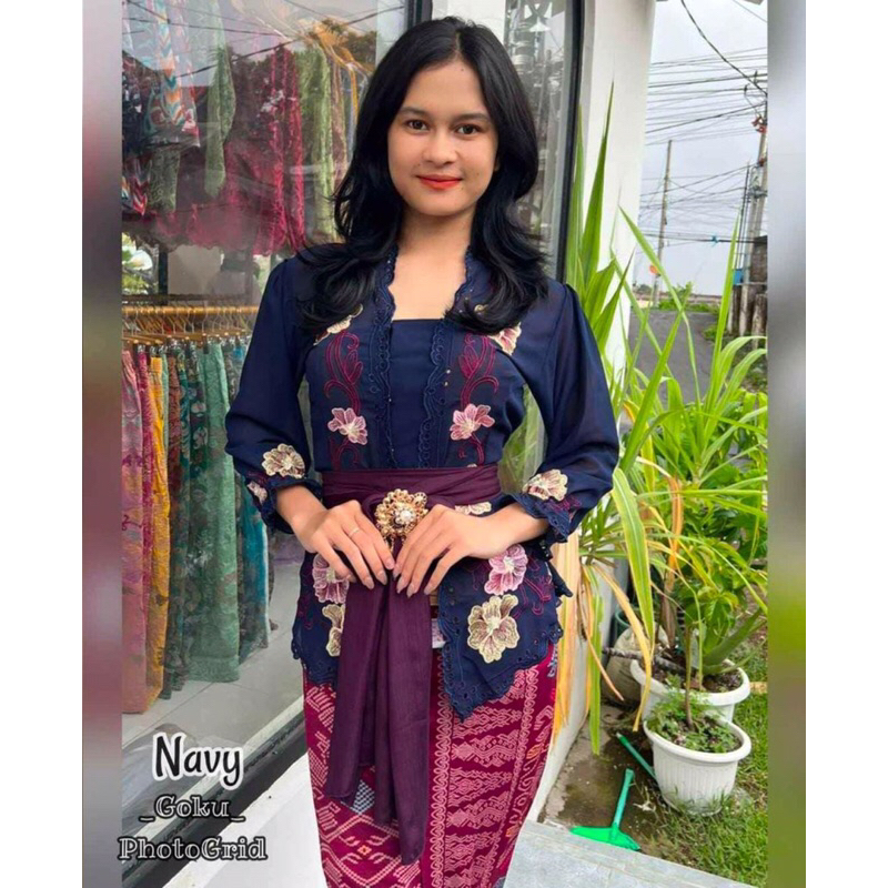 Jual WKB || Kebaya bunga tangan kerut || Kebaya jadi bordir motif ...