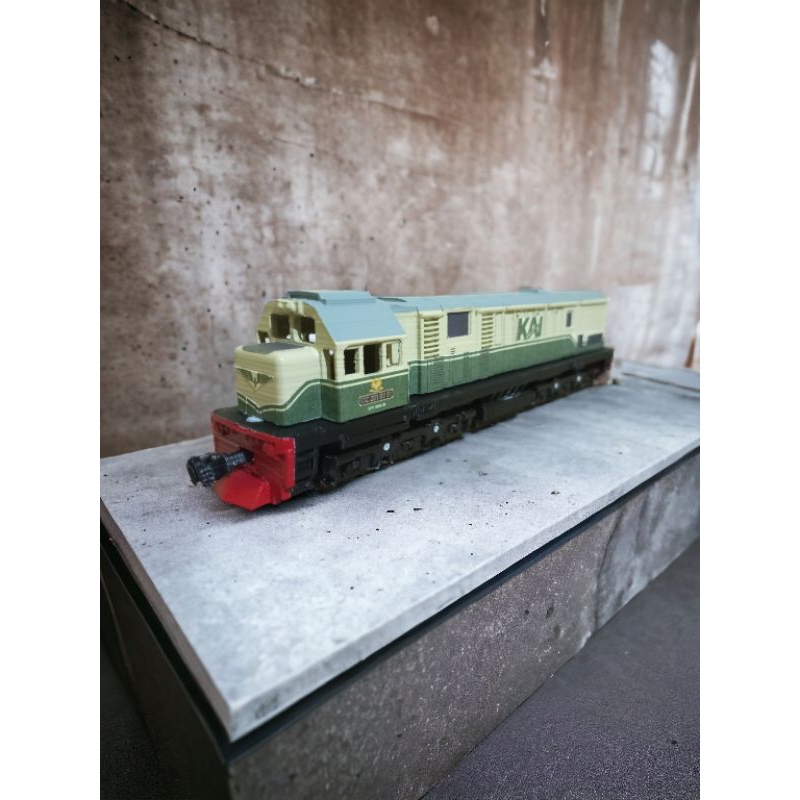 Jual Kereta Model cc201 setara agung craft skala HO | Shopee Indonesia