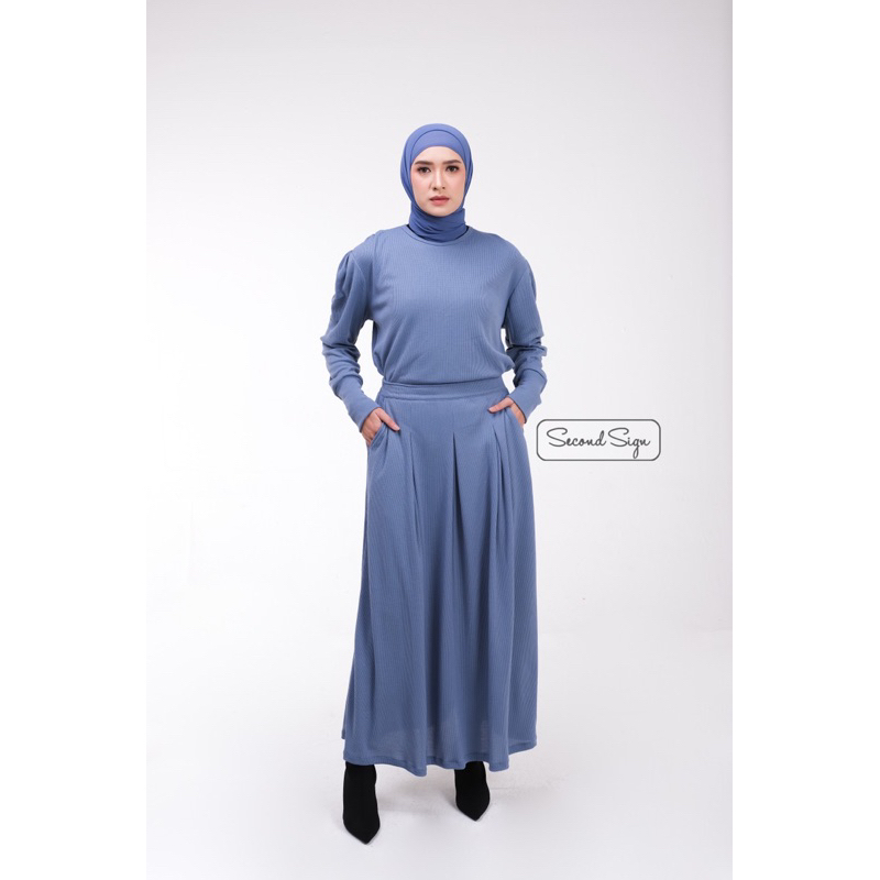 Jual Atas Bawah Rok Second Sign - Second Sign 1 set | Shopee Indonesia