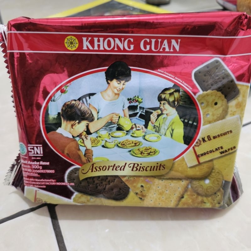 Jual KHONG GUAN Assorted Biscuits Red Pack 300g | Shopee Indonesia