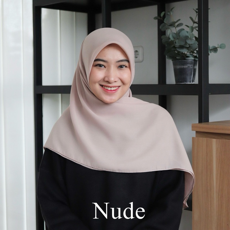 Jual Humaira Scarf Etalase 1 (Hijab Segiempat Oval Ala Malay/Bela ...