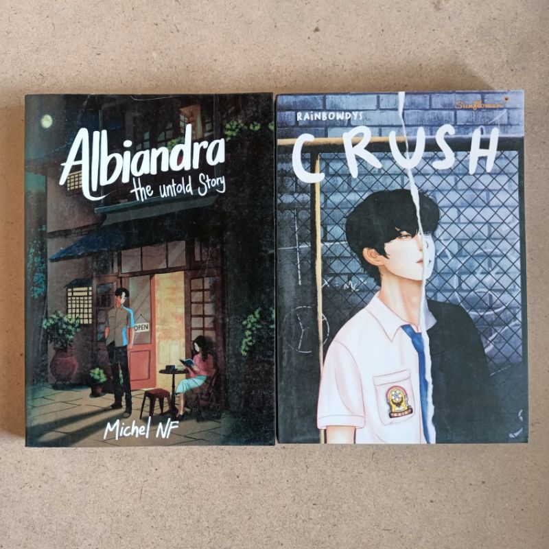 Jual PAKET 2 NOVEL REMAJA WATTPAD / CRUSH / ALBIANDRA / RISALAH DOA ...