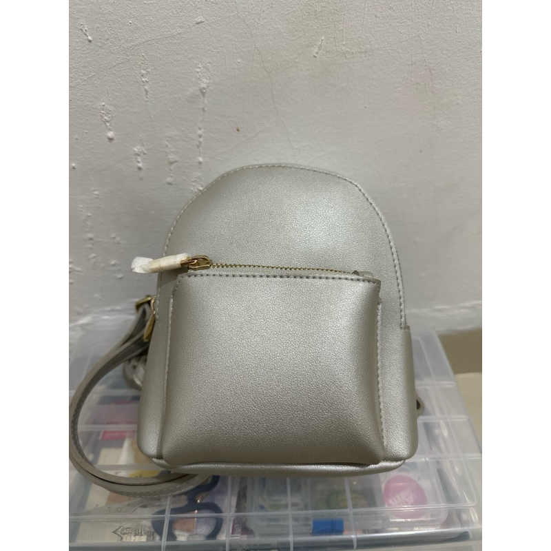 Jual Miniso Mini backpack silver | Shopee Indonesia