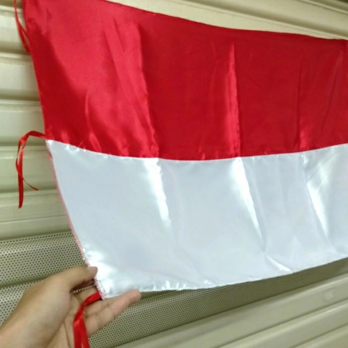 Jual Bendera Merah Putih bahan satin peles premium | Shopee Indonesia