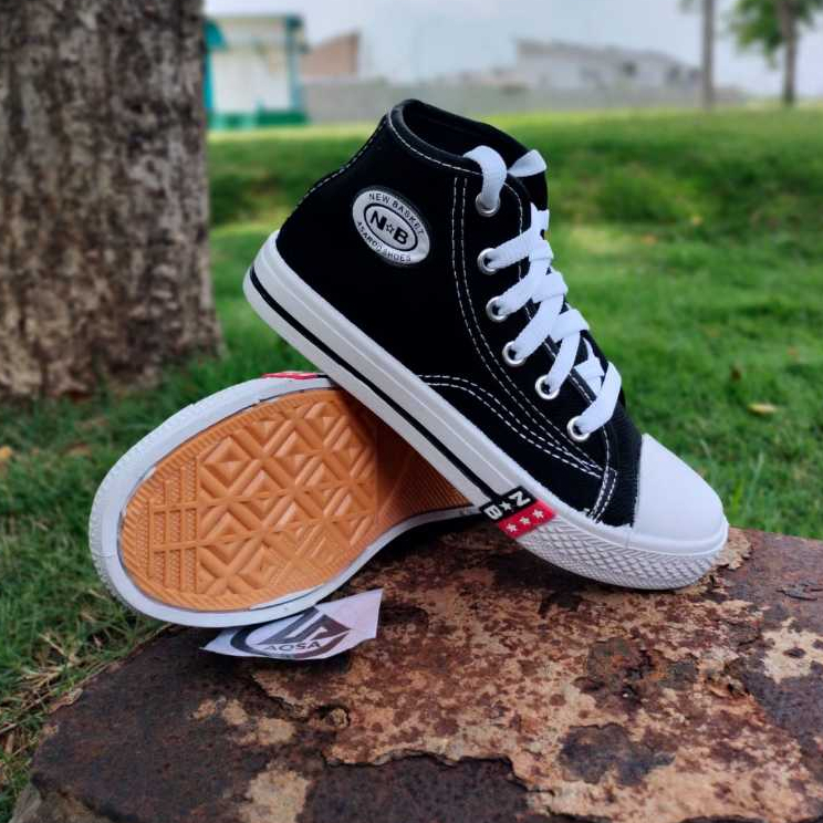 Jual sepatu NB boat tali sol karet bisa saragam sekolah sd dan smp ...