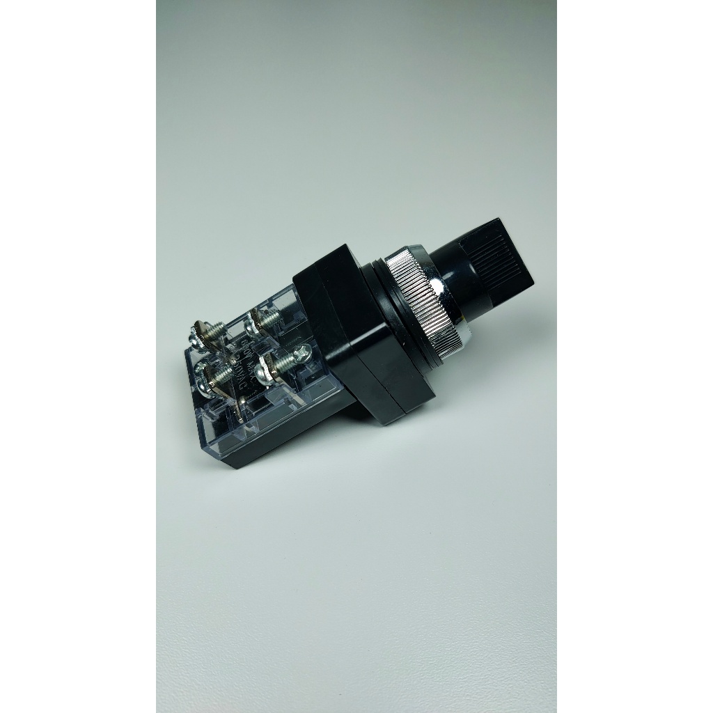 Jual Selector Switch 25mm 4kaki 2&3 posisi SMC | Shopee Indonesia