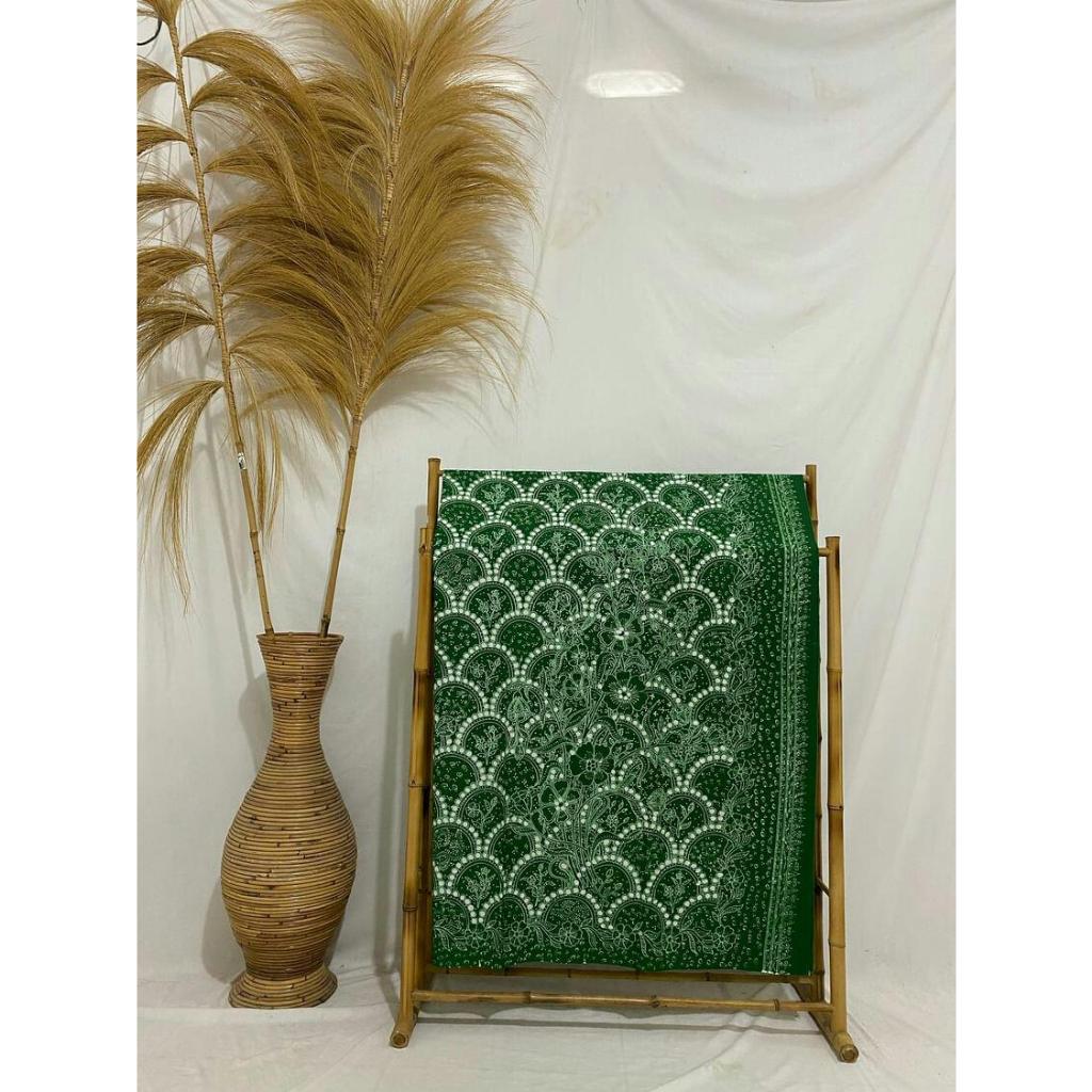 Jual Batik Tulis Lasem 1 warna motif gunung ringgit | Shopee Indonesia