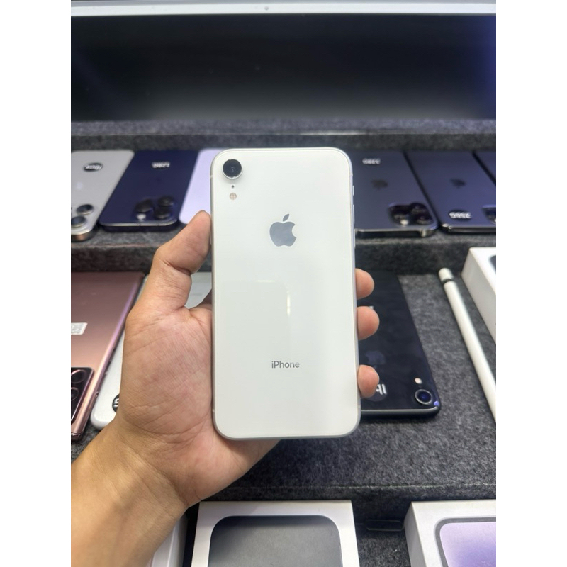 Jual iPhone Xr 64 Gb Putih ( All Provider / Semua Kartu ) | Shopee ...