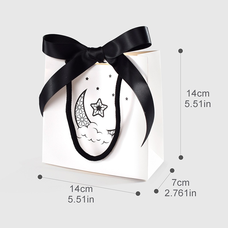 Jual PAPERBAG HITAM PUTIH (PITA)/ TAS HAMPERS GOODIEBAG FANCY/TAS GIFT ...