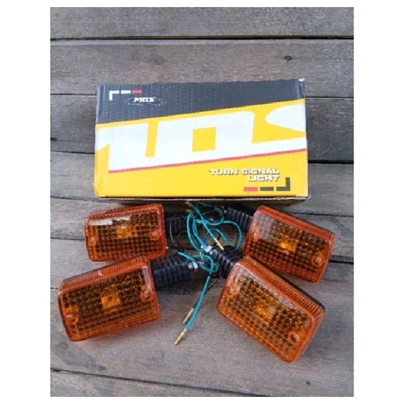 Jual lampu sen sein honda win 100 gl 100 c700 isi 4 pcs sen lampu honda ...