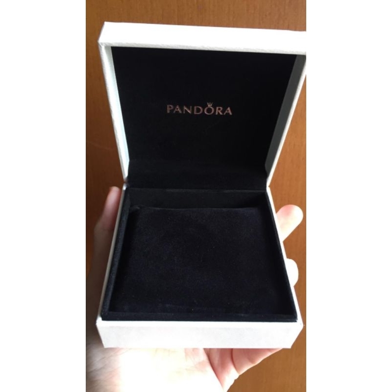 Jual Pandora box untuk gelang atau kalung ori toko | Shopee Indonesia
