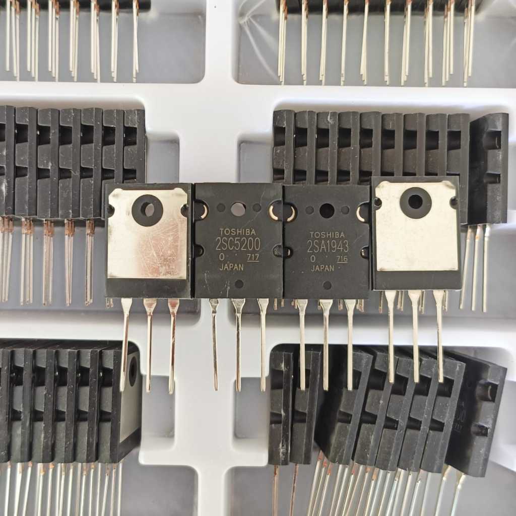 Jual Final Transistor Toshiba 2SA 1943 - 2SC 5200 lot 716 / 717 JAPAN ...