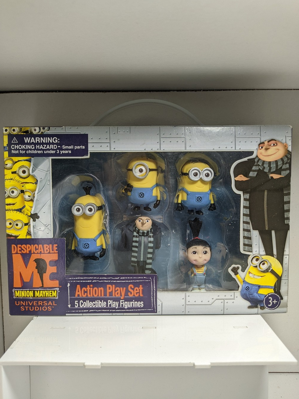 Jual Universal Studios Despicable Me - Action Play Set (5 Collectible Play Figurines) | Shopee ...