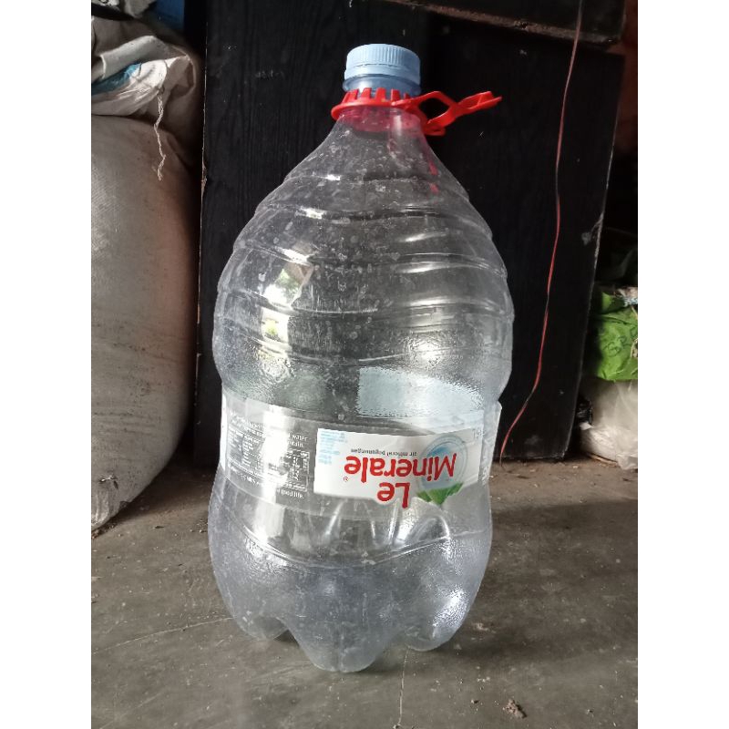 Jual galon bekas le mineral | Shopee Indonesia