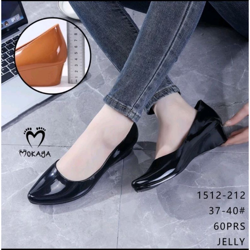 Jual sepatu wedges glossy wanita,sepatu kantor jelly sepatu hak tinggi ...