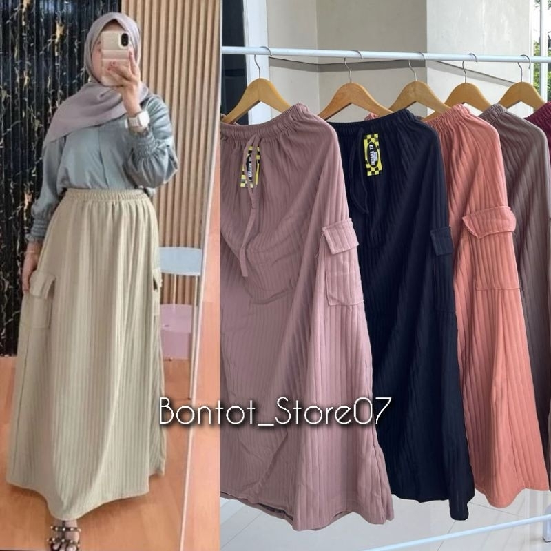Jual ROK CARGO KNIT // Rok Knit Hornet Kantong Cargo Wanita // Rok ...