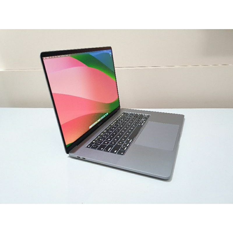 Jual Macbook Pro Retina 16-Inch Toucbar 2019 Like New | Shopee Indonesia