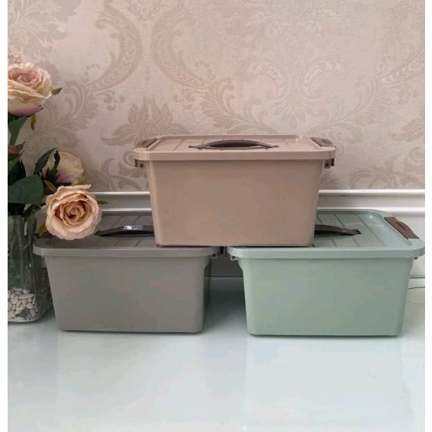 Jual CONTAINER BALI 8L POLOS DAN SAMIR/ Box penyimpanan barang / Box ...