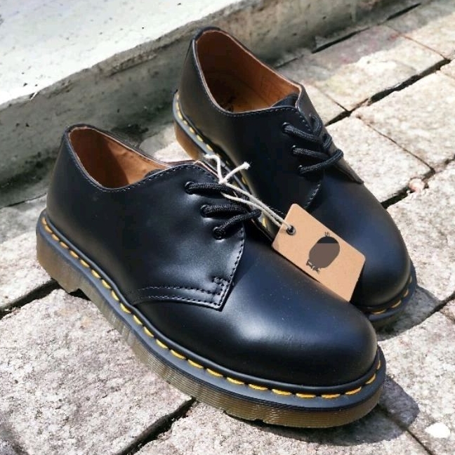 Jual ( PREORDER) Sepatu Docmar Low Boots Pria 1461 Black Smooth low 3 ...