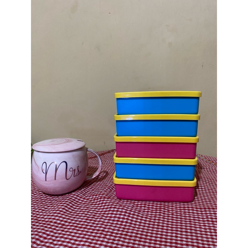 Jual tempat makan tupperware mini square away harga satuan | Shopee ...