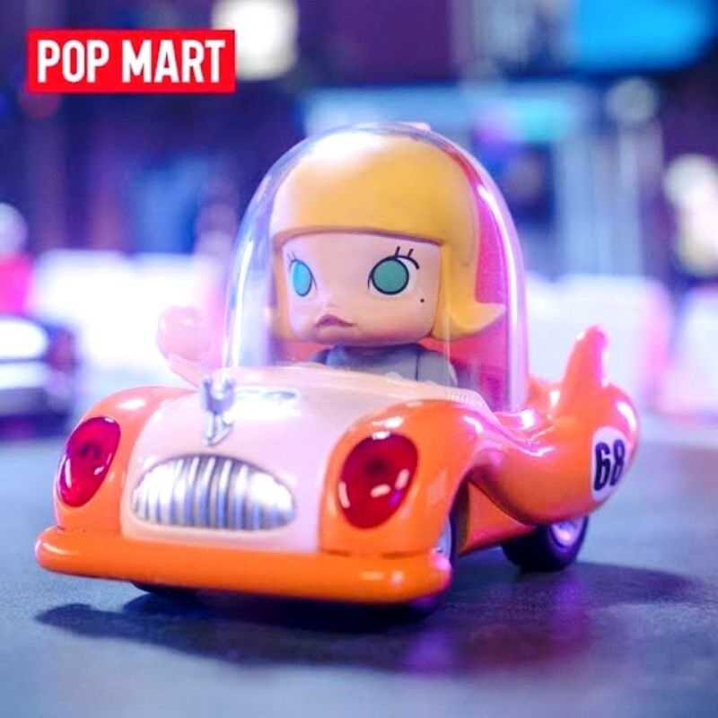 Jual SELECTED POP Mart POP CAR super track Molly race king figure ...