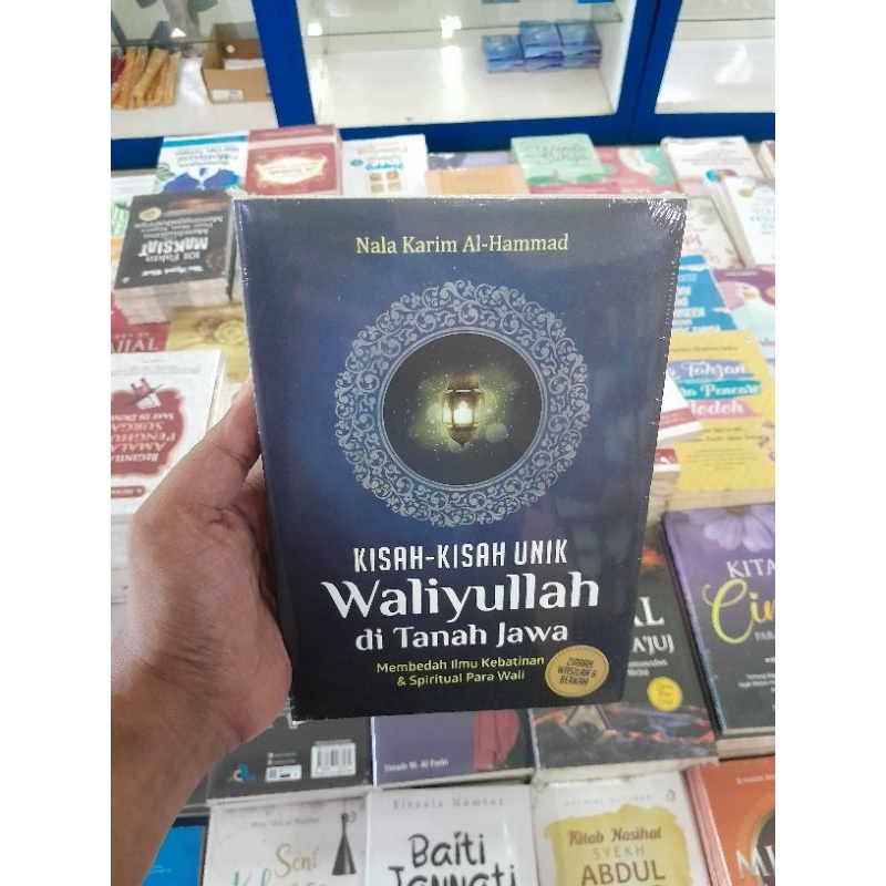 Jual BUKU KISAH KISAH UNIK WALIYULLAH DI TANAH JAWA - NALA KARIM AL ...