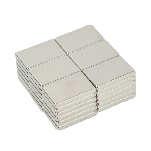 Jual Magnet Magnit Besi Berani Neodymium Ukuran Kecil Strong Kuat Kotak ...