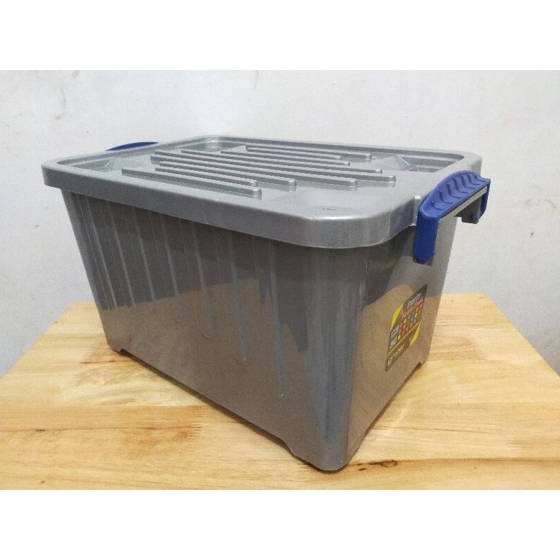 Jual Container Box MPW 30 Liter Silver / Kotak Penyimpanan Plastik ...
