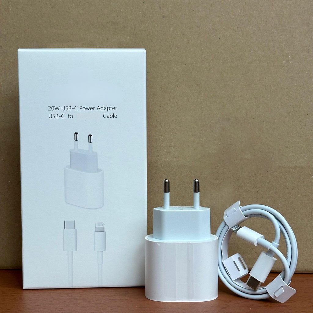 Jual Charger Ip 20 Watt Fast Charging Adaptor USB C To Lightning Casan ...