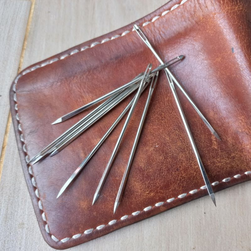 Jual Jarum Jahit Ukuran Besar Ujung Lancip Segitiga Kerajinan Kulit ...