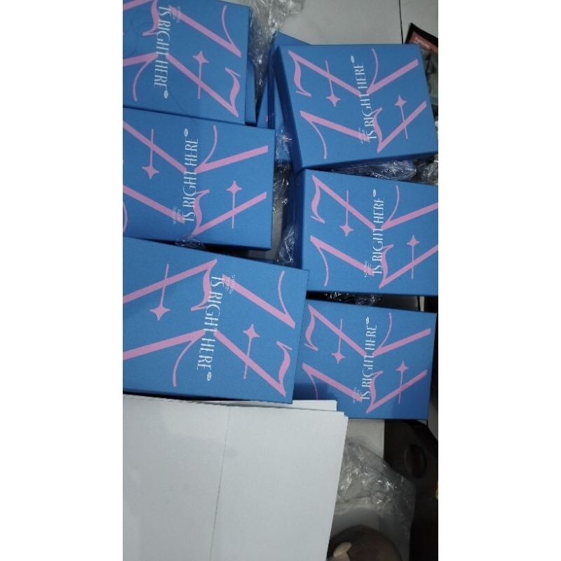 Jual Ready Stock Seventeen Best Album 17 is right here dear ver carver ...