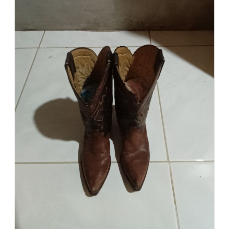 Jual Sepatu Cowboy Boots Interstyle | Shopee Indonesia