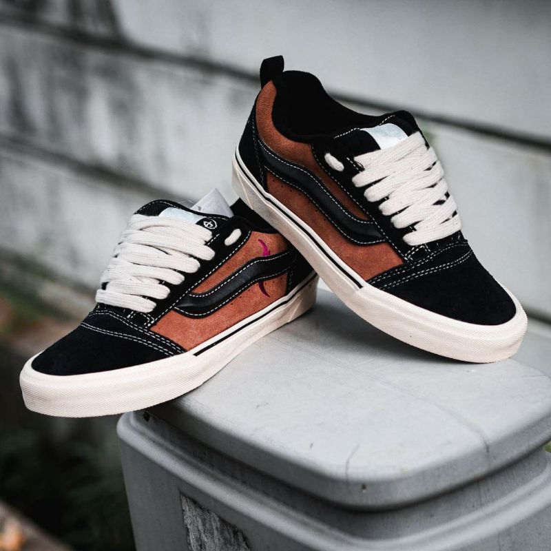 Jual VANS KNU SKOOL X DISNEY 100 SCAR BROWN / WHITE ORIGINAL 100% ...