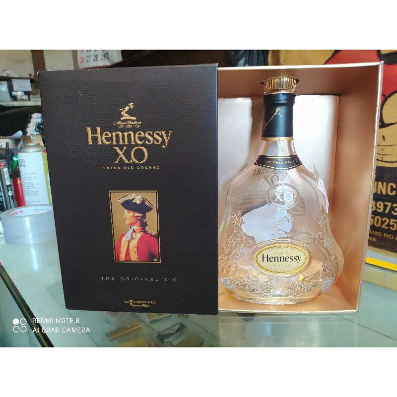 Jual botol bekas hennessy xo + box lik new | Shopee Indonesia