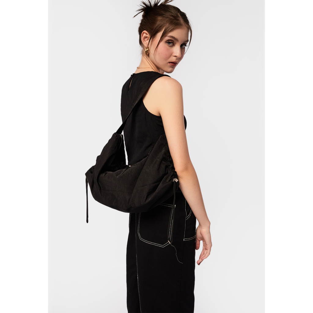 Jual COLORBOX Drawstring Shoulder Black Bag | Shopee Indonesia