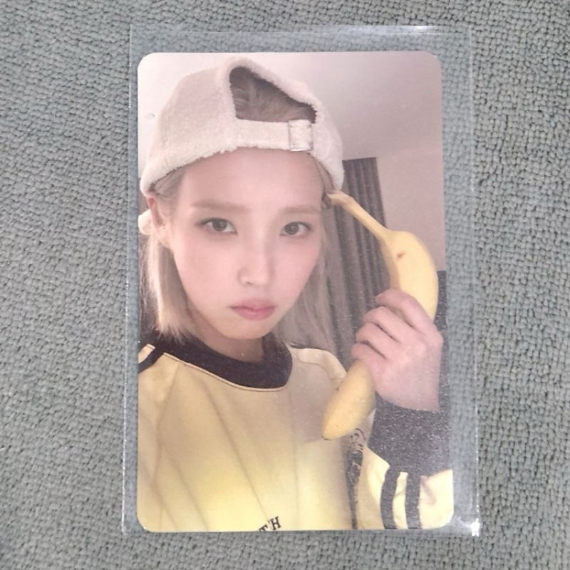Jual IU Photocard - Official from HER World Tour Concert 2024 H.E.R ...