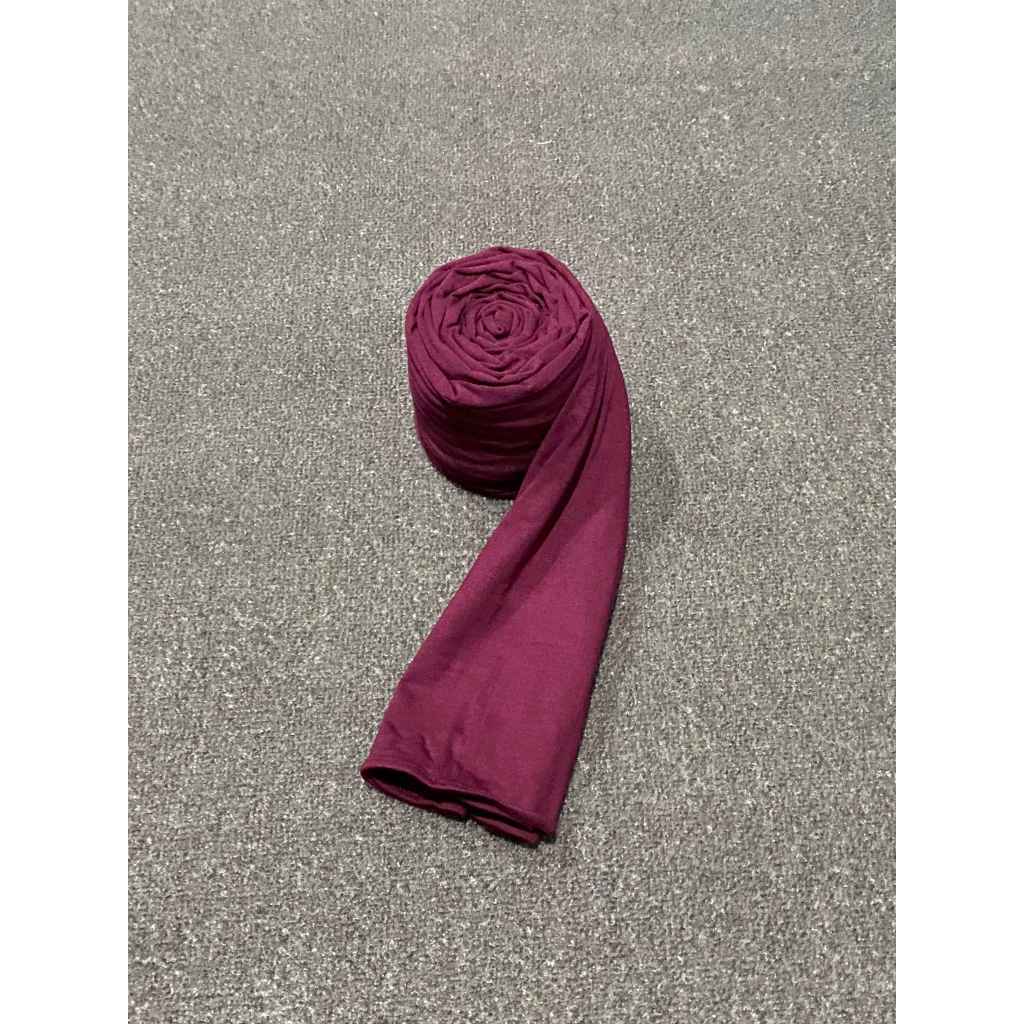 Jual Pashmina Kaos Rayon | Pashmina Oman (Turkey Shawl) | Shopee Indonesia