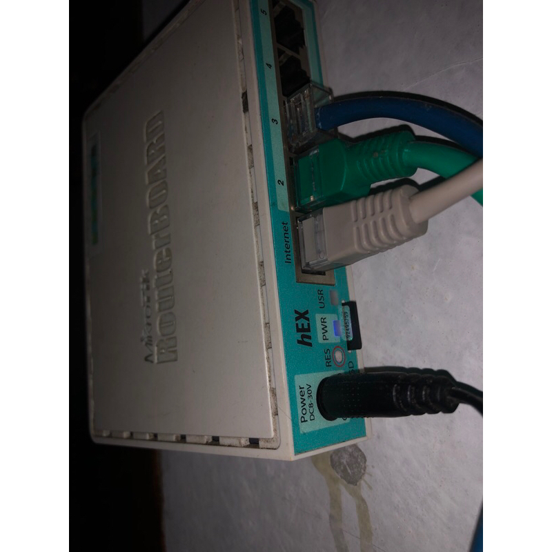 Jual Mikrotik RB750Gr3 5 Gigabit port lan | Shopee Indonesia