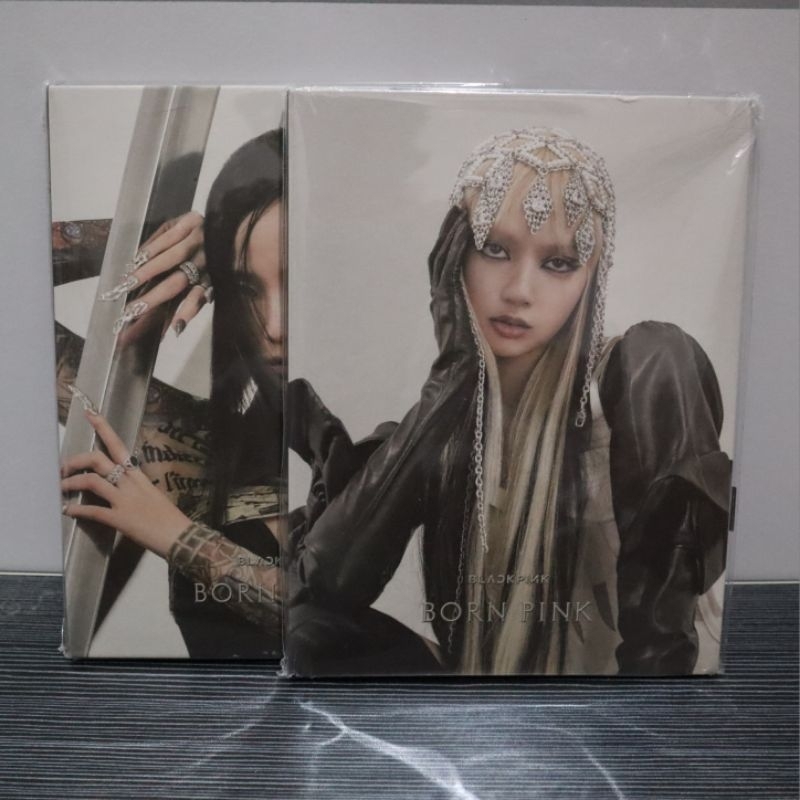 Jual (2in1) BLACKPINK - 2nd album (Born Pink) Digipack Version - Lisa ...