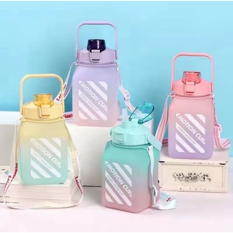 Jual BOTOL MINUM GEMOY KOTAK GRADASI DUA WARNA 1,5 LITER | Shopee Indonesia
